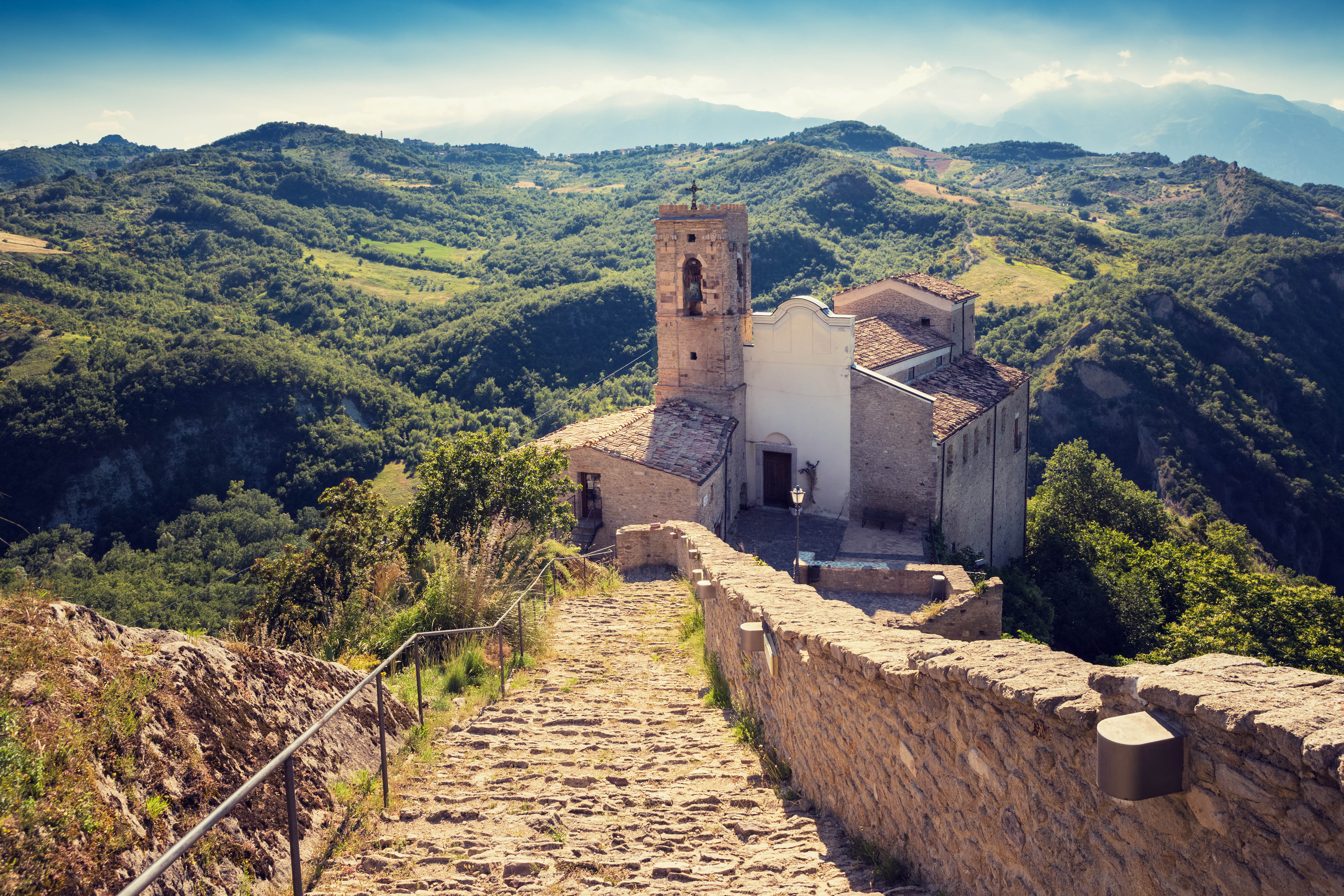 Abruzzo Italy Travel Guide Bradt Abruzzo Italy Travel Guide, Luciano
