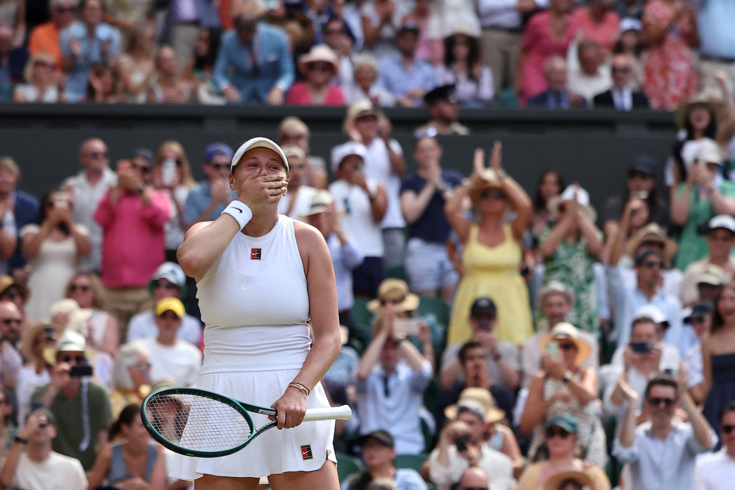 Amanda Anisimova rediscovers her magic to set up maiden S...